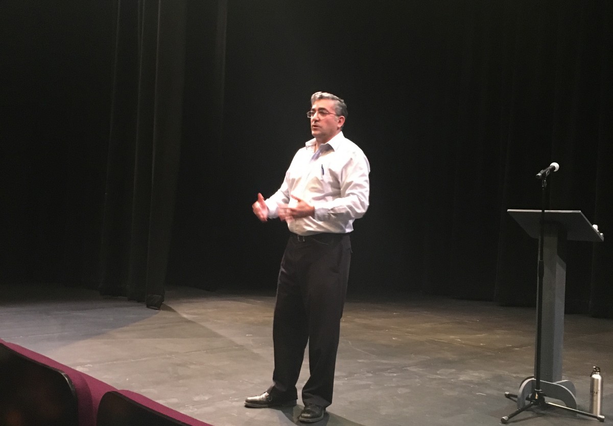 UM Today | Faculty of Arts | Outstanding professor, outstanding talk