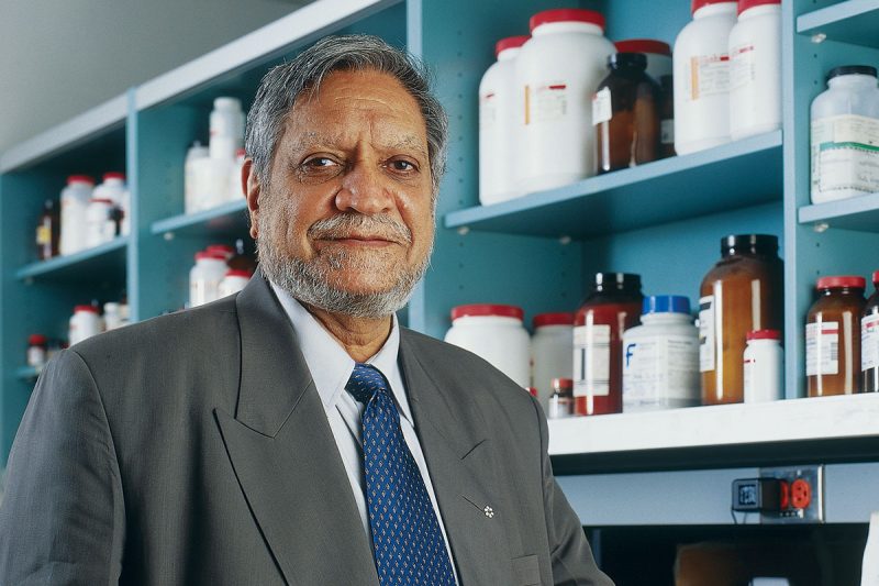 UM Today | Distinguished Professor Dhalla inducted into Canadian ...