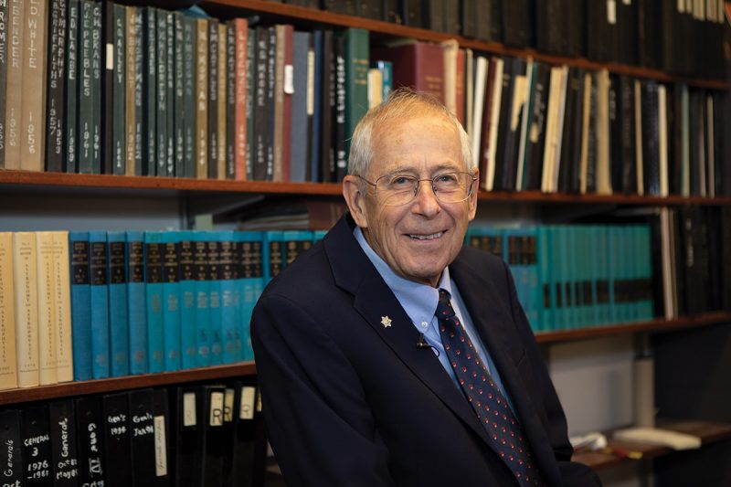 UM Today | UM alumnus wins Nobel Prize in Physics