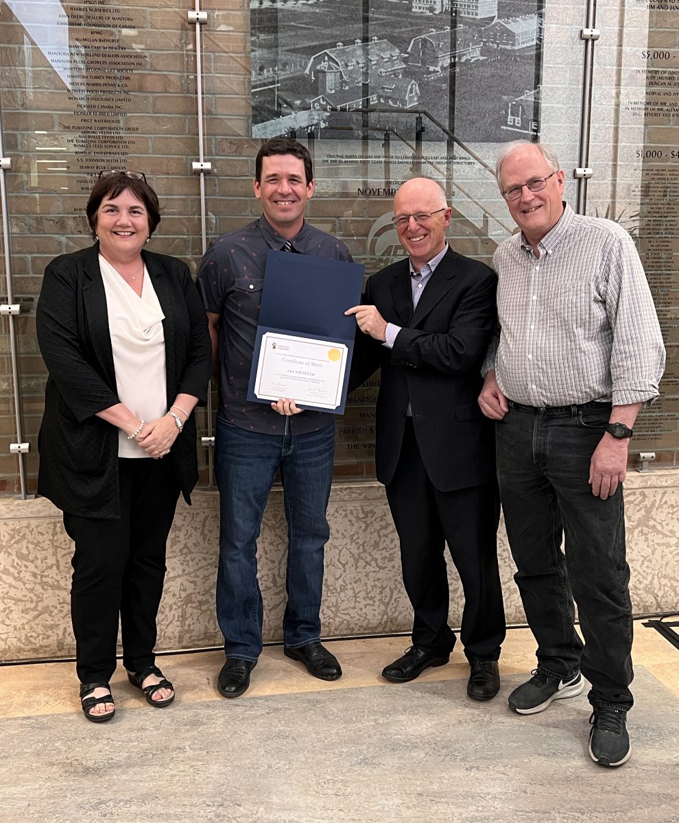 UM Today | Faculty of Agricultural and Food Sciences | Alumni presented ...