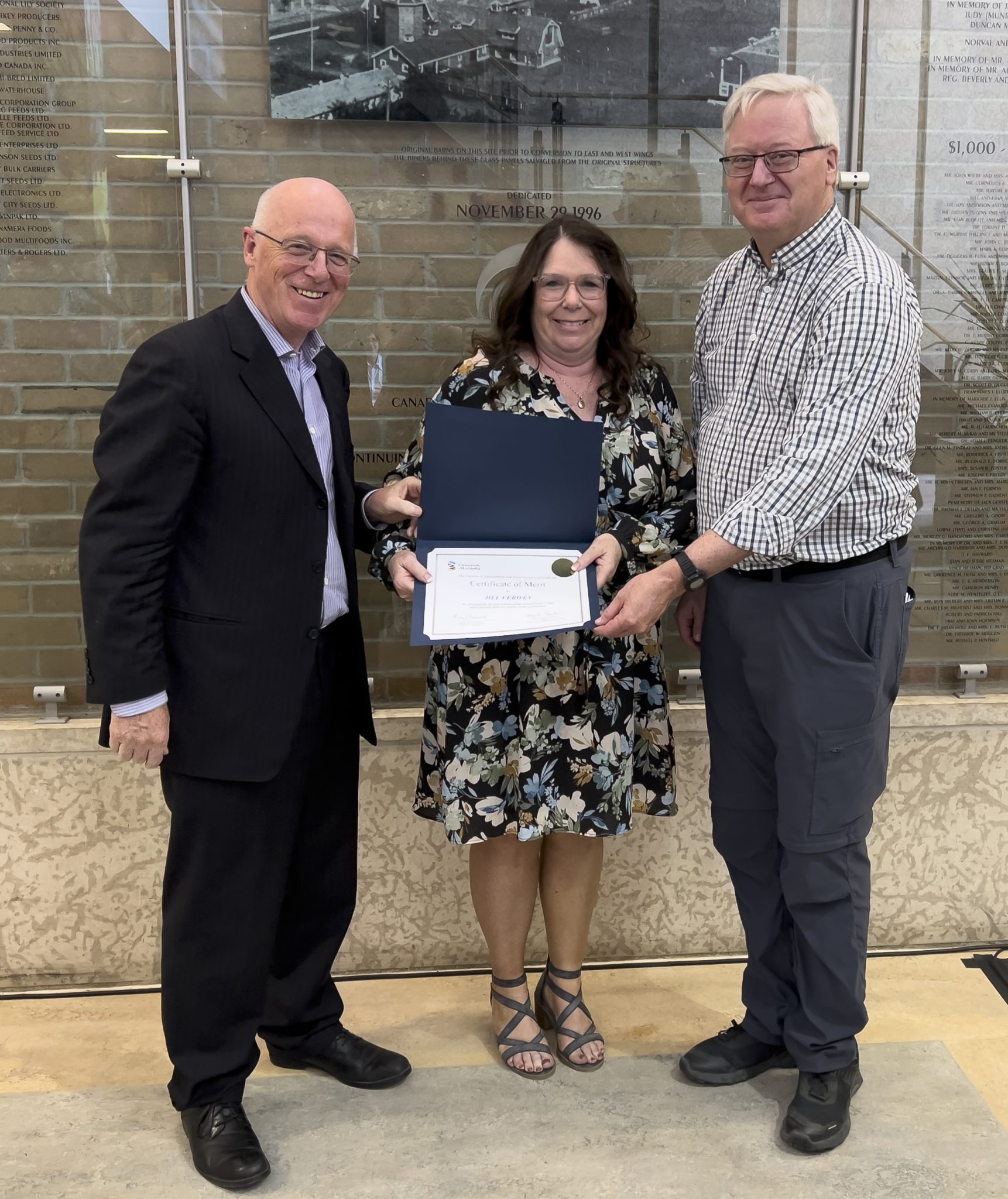 UM Today | Faculty of Agricultural and Food Sciences | Alumni presented ...