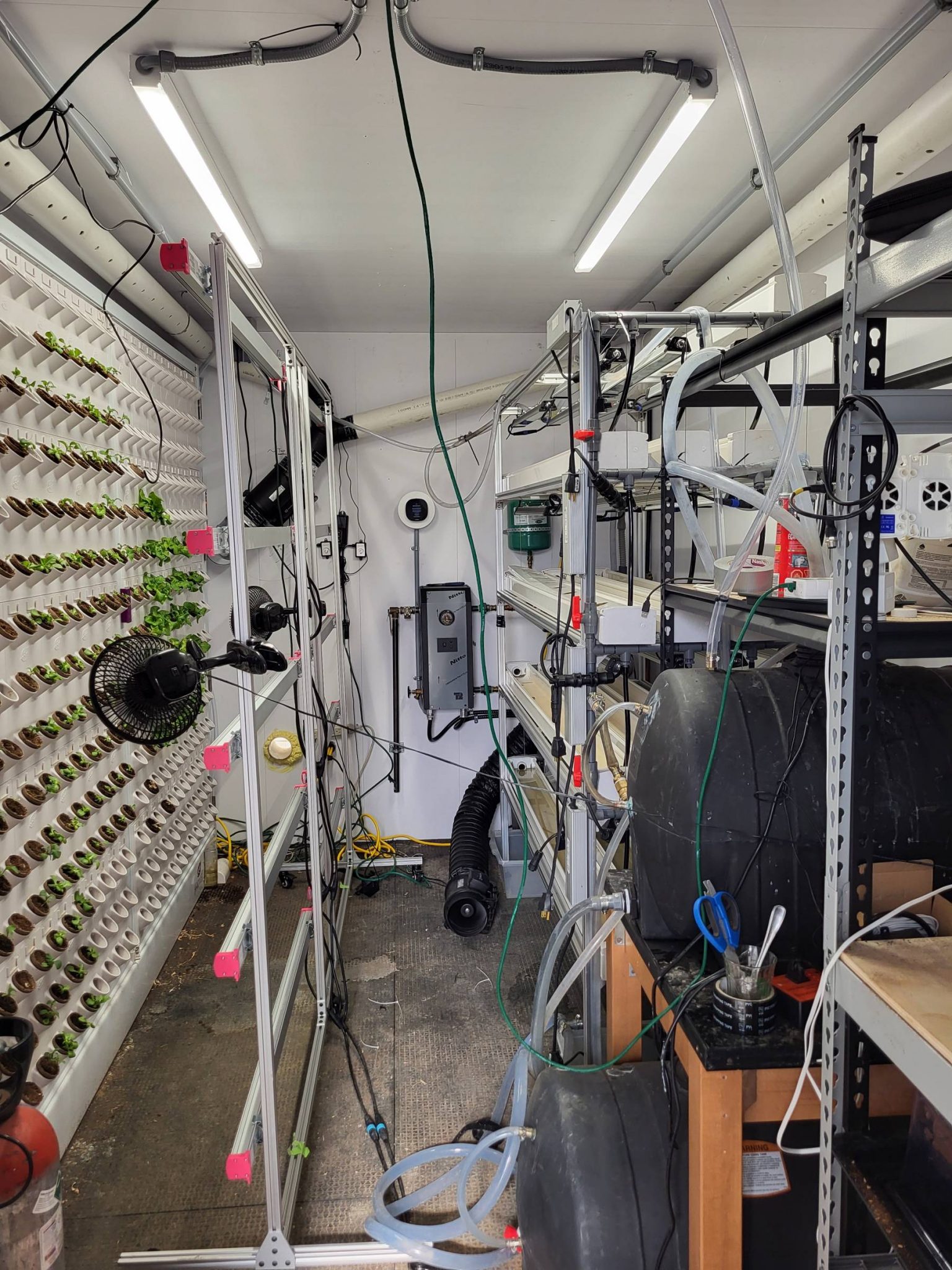 UM Today | Research and International | AI-powered vertical farms the ...